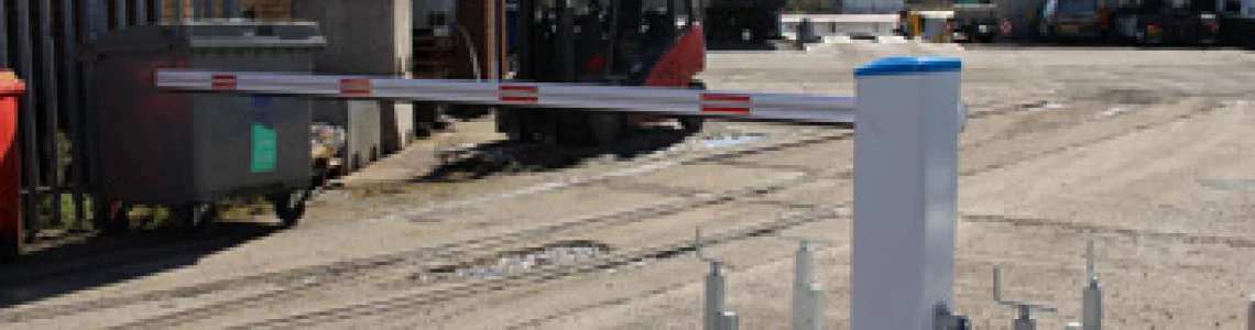 Portable Rising Arm Vehicle Barriers | Sites | Barrier Hire UK
